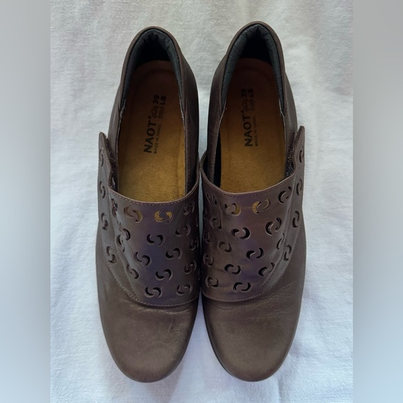 Naot | Shoes | Euc Naot Precious Leather Clog Style Pumps | Poshmark